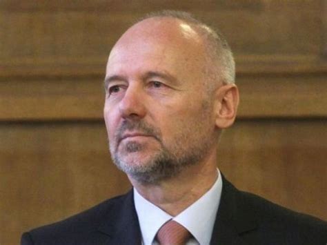 Министър Тагарев обеща в Одеса предаването на бронирана бойна техника