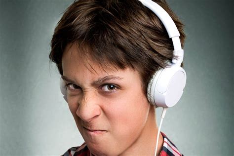 Why Do My Jbl Headphones Sound Muffled Solved The Gadget Buyer Tech Advice