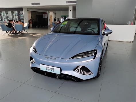比亚迪海豹试驾：这车比特斯拉model 3更适合家用 知乎