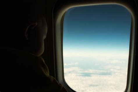 Major Secrets Flight Attendants Never Tell Passengers Genmice
