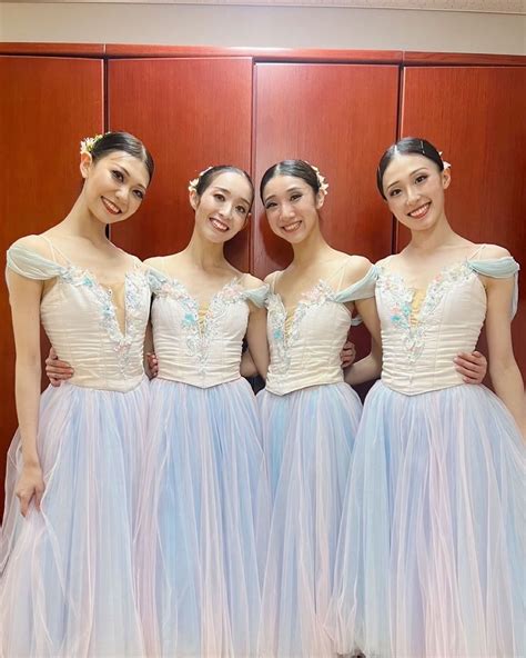 𝑺𝒂𝒆 𝑻𝒐𝒎𝒊𝒕𝒂 富田紗永 東京バレエ団 「くるみ割り人形」 東京5公演 ありがとうございました🎄💕 ・・・ 東京バレエ団 「くるみ割り人形」 地方公演 1223月 フェ