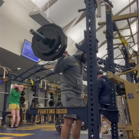 How I Use Back Squat Clusters For High Intensity Training Davin Roach