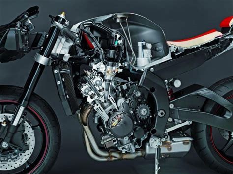 Moto Del Día Yamaha Yzf R6r Espíritu Racer Moto