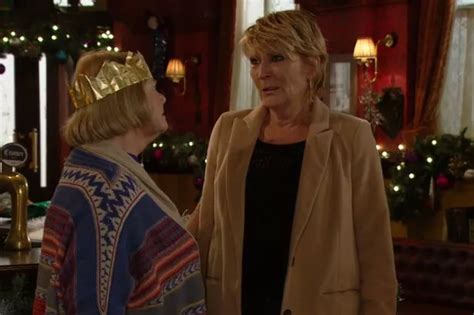 Eastenders Fans Beg For Iconic Character To Return As Classic Episode