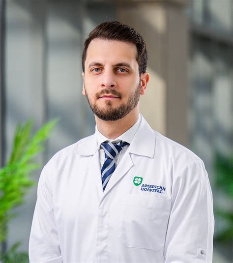 Dr Hani Nachawati The Best Consultant Oral Surgeon In Dubai