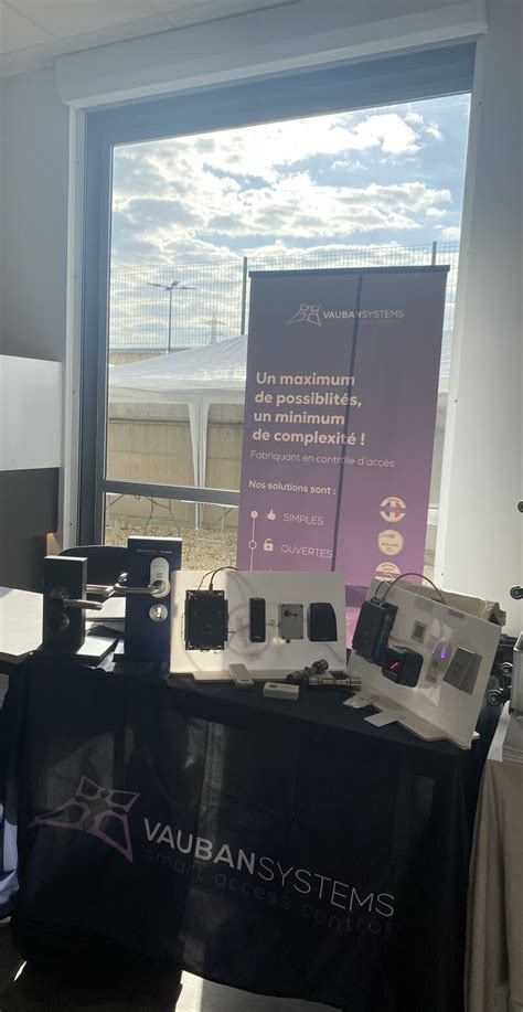 Aujourdhui Nous Sommes à Lagence De Francofa Eurrodis Rosny Pour Une Belle Journée De Portes