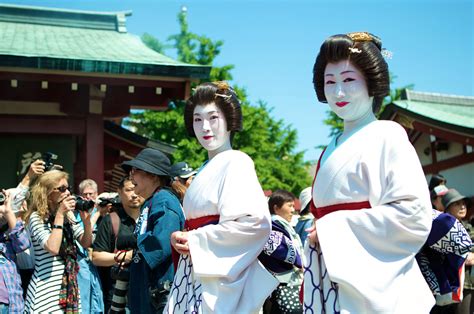 Sanja Matsuri Bienvenue Au Plus Grand Festival De Tout Tokyo