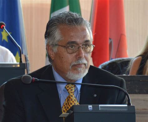 Ardea Morto L Ex Sindaco Mario Savarese A Breve Avrebbe Compiuto 73 Anni