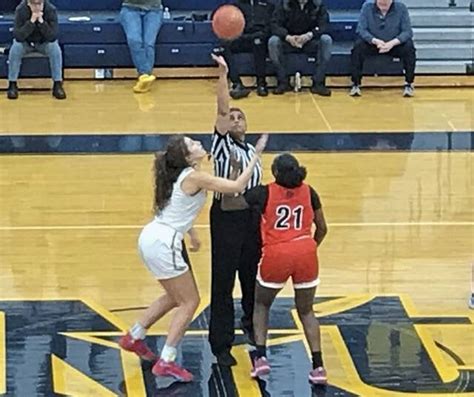 Shady Side Academy Pulls Away From Beaver Falls To Earn Trip To Wpial