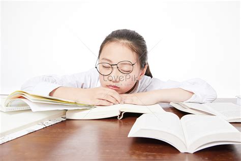 Teenage Myopia Picture And Hd Photos Free Download On Lovepik