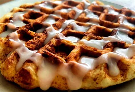 Pillsbury Cinnamon Rolls Waffles