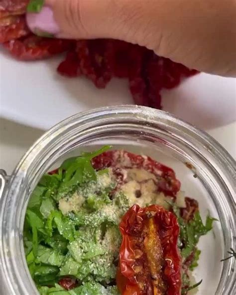 Вяленые томаты как в Греции🍅 ⠀ Ингредиенты: Помидоры Черри, сливки или ...