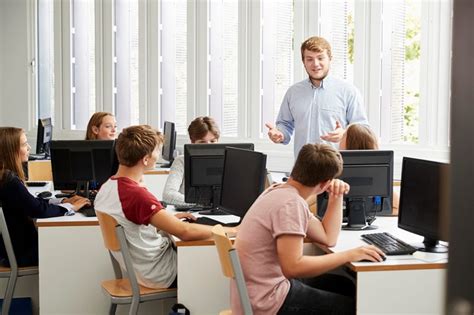 What Are The Important Skills That A Teacher Must Possess By Jane