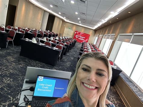 Um Lindo Dia Para Facilitação De Comunicação Para Liderança Corporativa