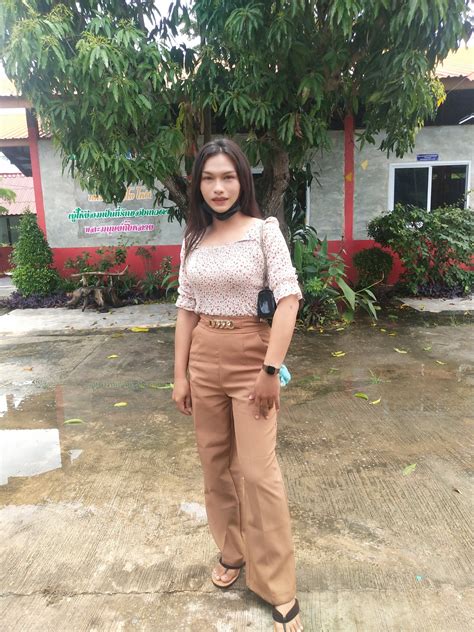 ชา ล๊อตสาว2 On Twitter เช้าเข้าวัด ตกเย็นออกร่าน อุทุมพรพิสัย
