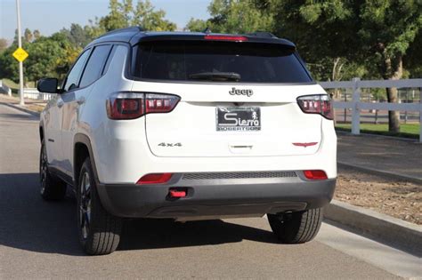 2018 Jeep Compass Compass Trailhawk 4x4 Low Miles Loaded No Reserve Na