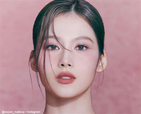 Twice サナ、プラダのアンバサダーに就任！ 9月21日に開催の「ミラノ・コレクション」にも登場へ │ K Pop最新情報アンテナ