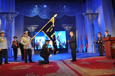 ШШГЕГ ыг Цэргийн гавьяаны улаан тугийн одонгоор шагналаа