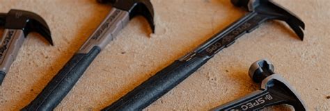 Types Of Carpenter Hammers And Bolts Picture Of Carpenter