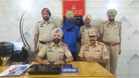 Ludhiana Crime पुलिस टीम पर तस्करों ने की फायरिंग एएसआई पर कार चढ़ाने