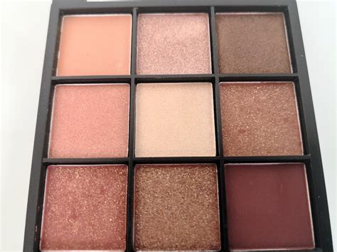 【ur Glam】 ダイソー新商品100均コスメ 使ってみたおすすめはコレ！ 暮らしのクリップ
