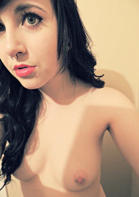 Green Eye And Nipple Ring Porn Pic Eporner
