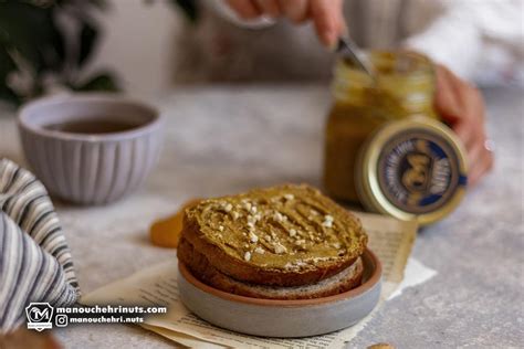 طرز تهیه ی کره ی پسته خانگی