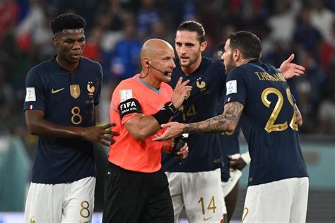 من هو حكم مباراة الأرجنتين وفرنسا في نهائي كأس العالم قطر 2022؟ البوابة