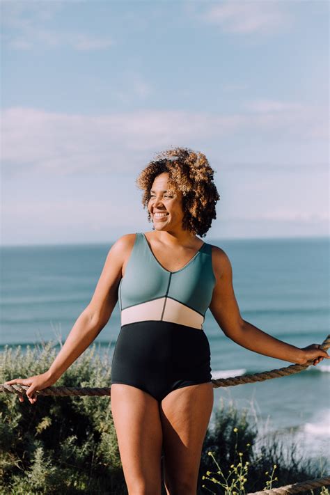 The Best Wetsuits For Women In 2021 Plus Surfer Recommended Sunscreen