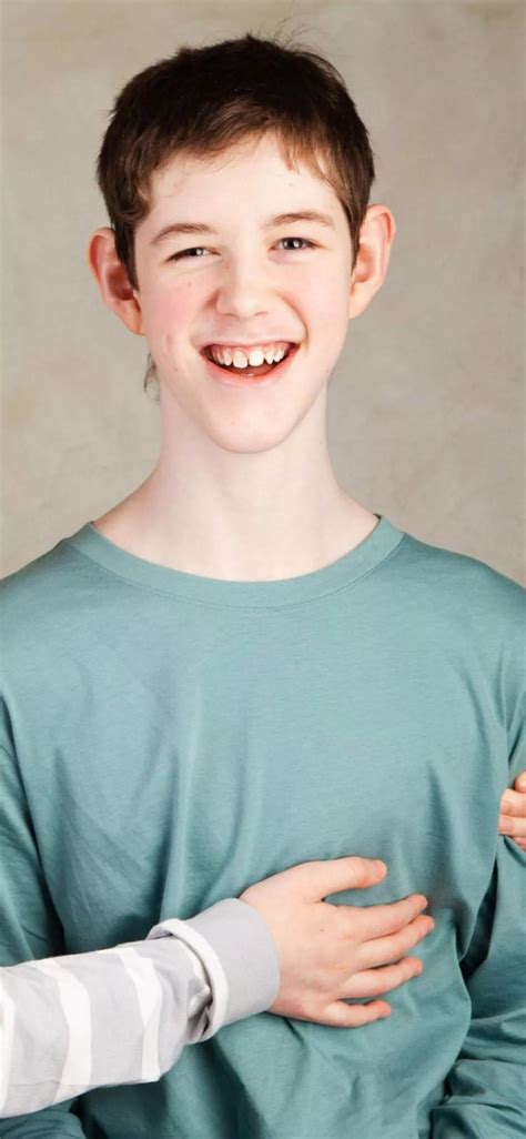 Police Searching For Missing Boy 16 Last Seen On Beach Spot Body