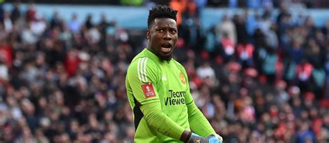 Andre Onana Manchester United Goalkeeper Mobbed By Fans In Uganda