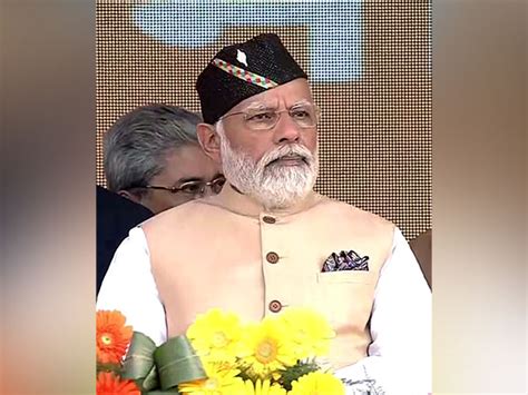 You Are The Face Of Bjp Pm Modi Commends Cadres In Up Asks Them To Ensure Victories In All