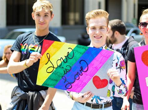 6 Meaningful Ways To Celebrate Pride Month This 2019 Style Vanity