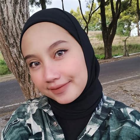 Ajeng Puspita S Apspitaa29 • Threads Say More
