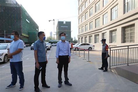 霍邱县第二人民医院创城进行时县总工会县卫健委一行莅临霍邱县二院实地督导省级文明城市创建工作