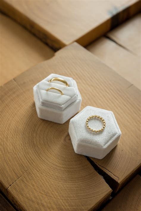 Isabelle And Rick 1 Hotel — Manning Avenue