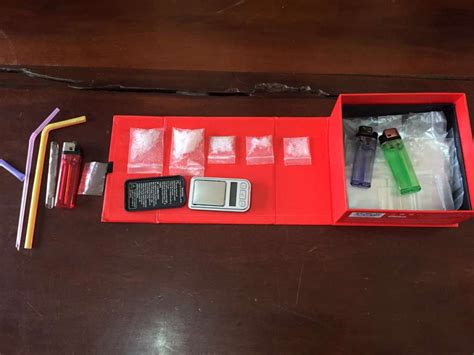 កម្លាំងកងរាជអាវុធហត្ថខេត្តបាត់ដំបង ឃាត់ខ្លួនជនសង្ស័យចំនួន៣នាក់ ជាបក្ខពួករស់នៅទីតាំងខុសគ្នា