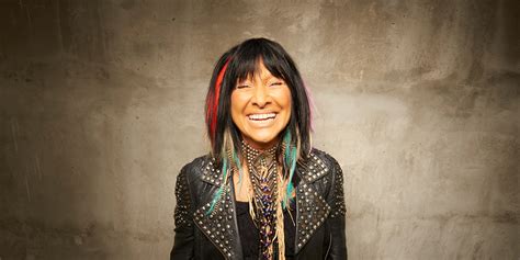 Buffy St Marie Duped Indigenous Musicians Upset Over Buffy