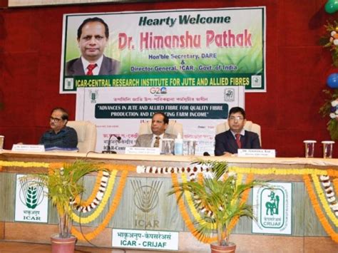 Dr Himanshu Pathak Visits Icar Crijaf In Barrackpore Interacts With