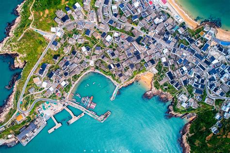 从灯塔村到花鸟村 Moorworld