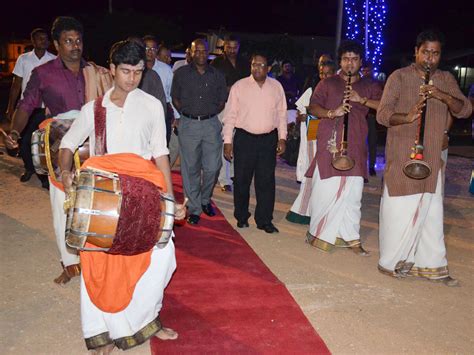 Sri Lankan Military ‘thrills Jaffna Tamils Tamil Guardian