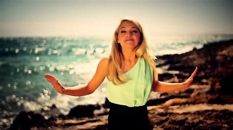 Cathrin Geissler Zeig Mir Wie Die Liebe Ist Pmv By Iedit With Hannah