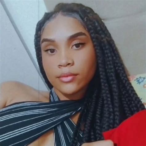 Vanessa Mota Nessa Mota • Threads Say More