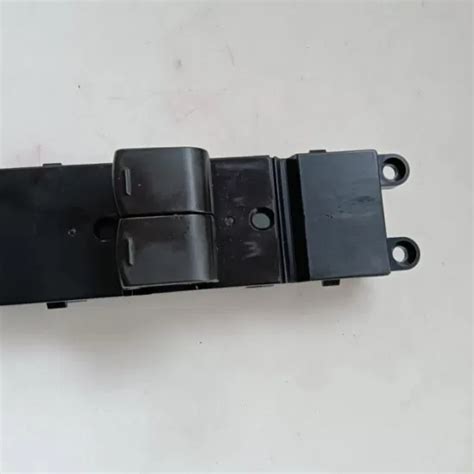 25400 95f0b Power Window Master Control Switch For Nissan Sunny Almera