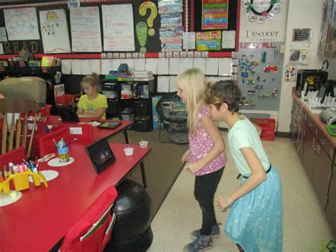Mrs Smiths Classroom Blog Makerspace Is Great