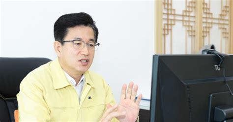 허태정 대전시장 코로나19 대응 위해 적극행정 나서야