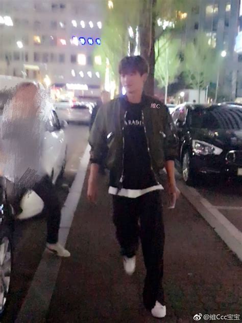 Pin By Khloe Wu On Hyung Sik 아 Sik Punk Style