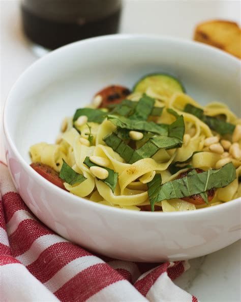 Spring Vegetable Pasta Livvyland Austin Fashion And Style Blogger