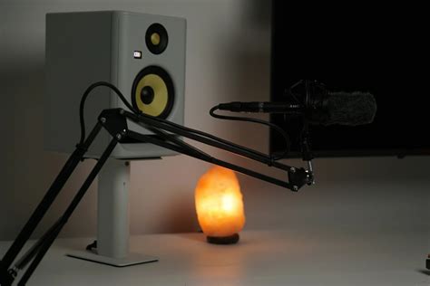 4 Cara Menyambungkan Mic Wireless Ke Speaker Bluetooth