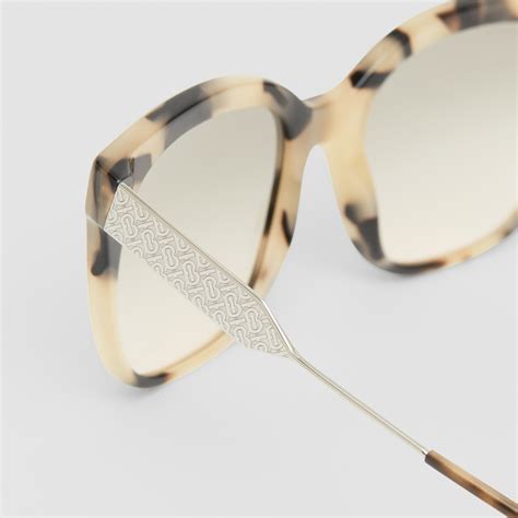 Butterfly Frame Sunglasses In Honey Tortoiseshell Women Burberry Canada